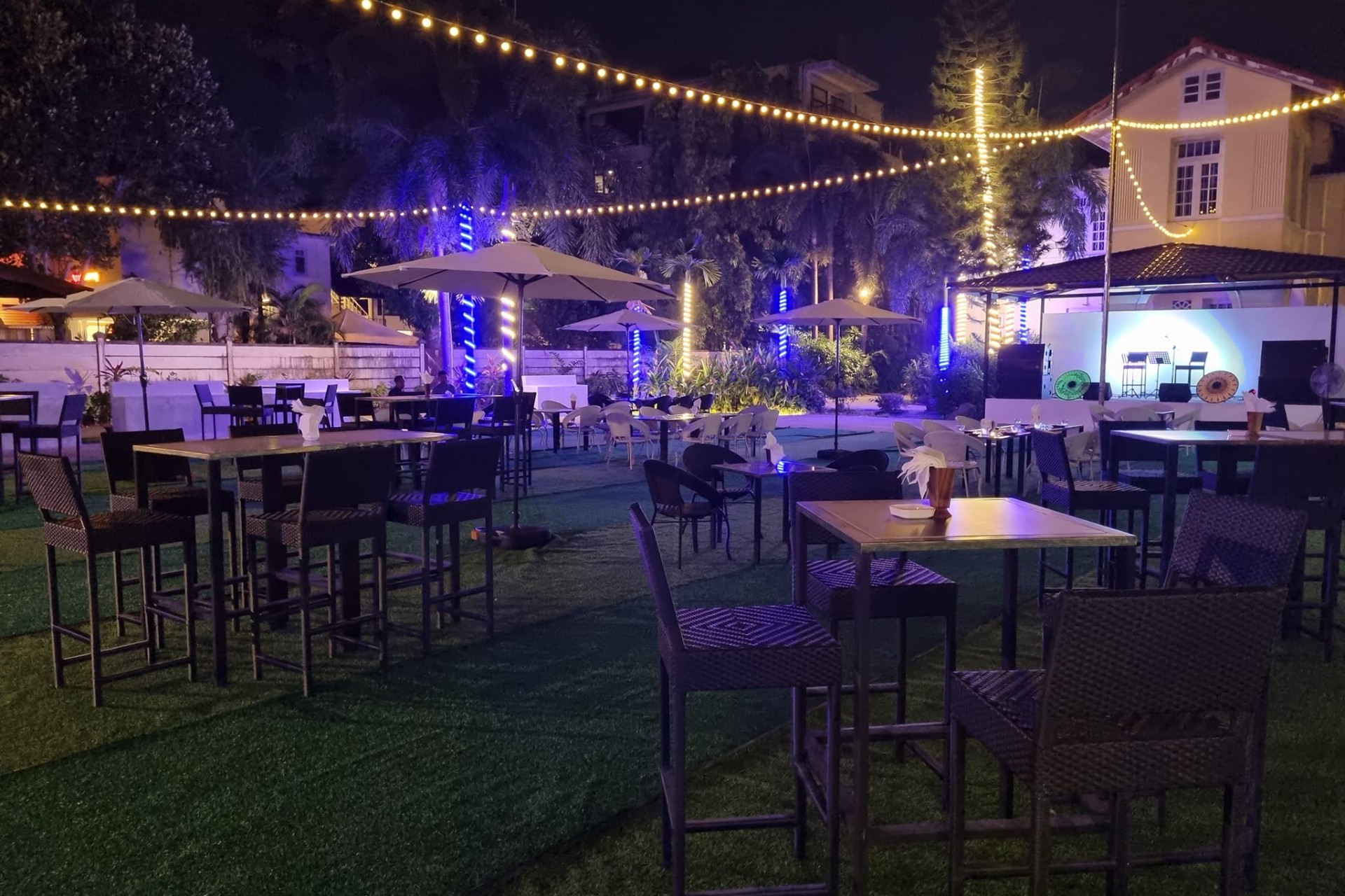 The Embassy Bar | MyanLife - Life Experience